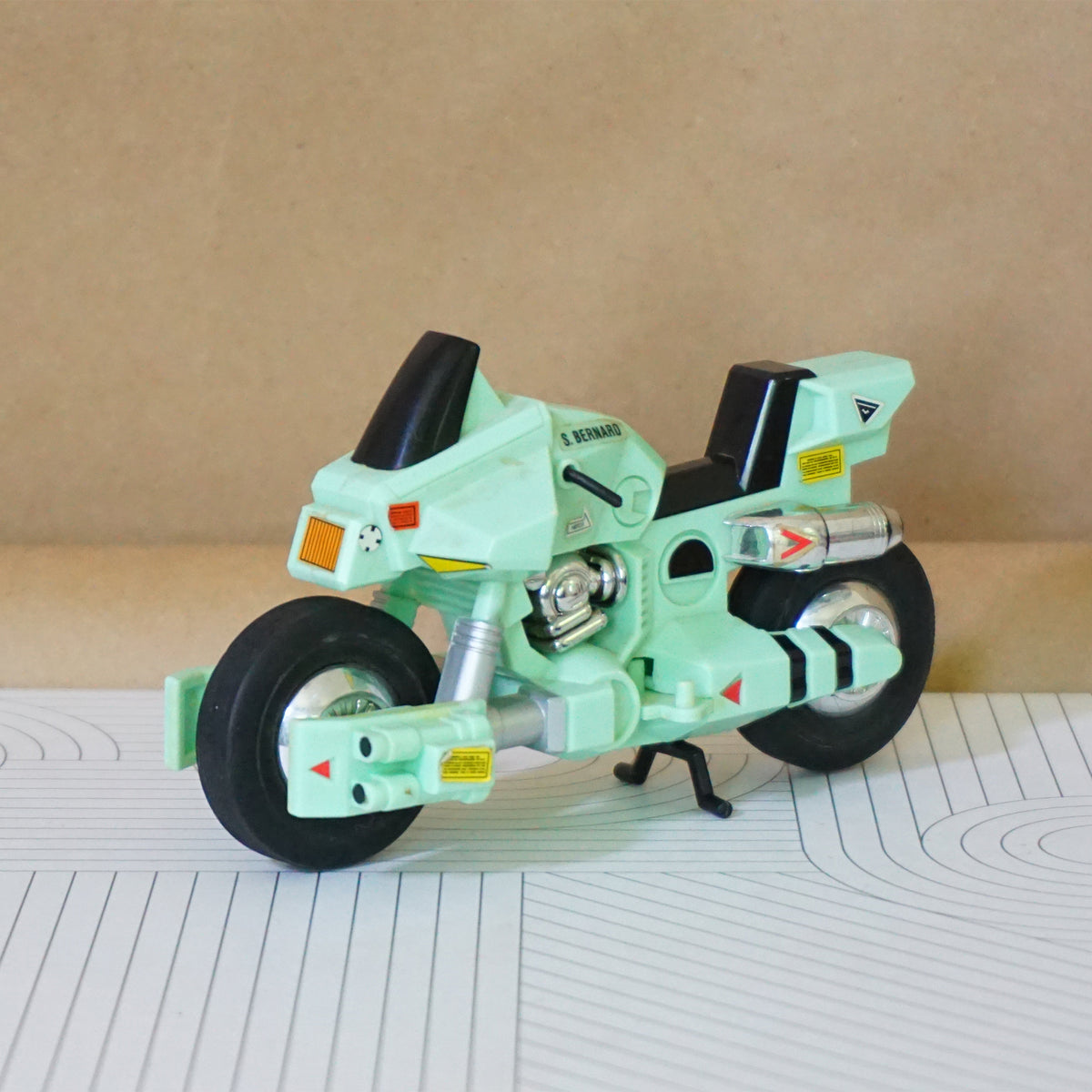 1985 Vintage MATCHBOX Robotech S Bernard Armored Cyclone Motorcycle. U ...