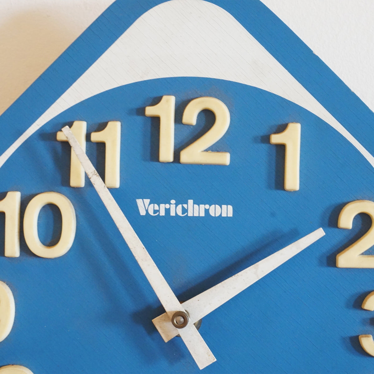1980s Vintage VERICHRON Blue and White Diamond Wooden Wall Clock. Japa ...