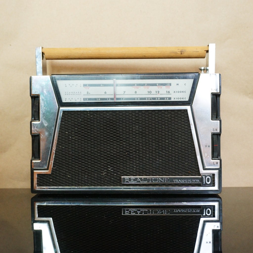 Vintage REALTONE Transistor 10 Radio w/ Bluetooth Technology. Made in ...